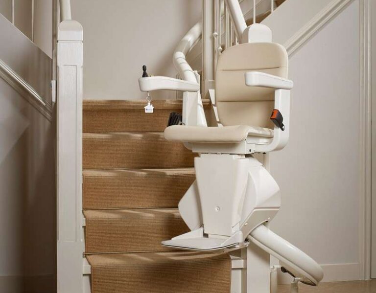 Stairlifts: Common Faults and How to Fix Them - Aquadapt