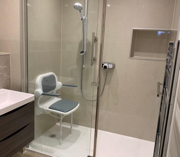How to Create a Disabled-Friendly Bathroom - Aquadapt